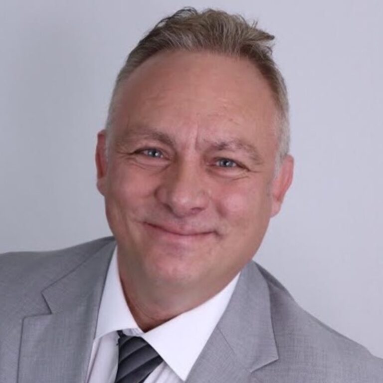 Segment-Based Storage vs. Partition-Based Storage: Which is Better for Real-Time Data Streaming ...